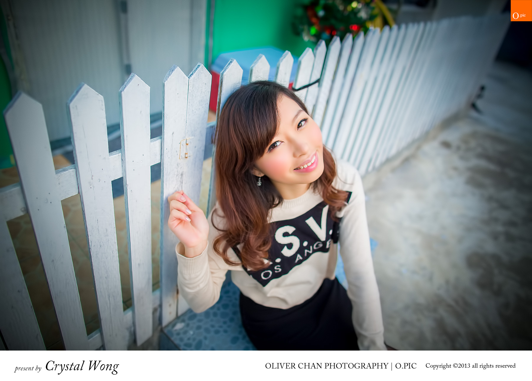 Crystal Wong -- fotop.net photo sharing network